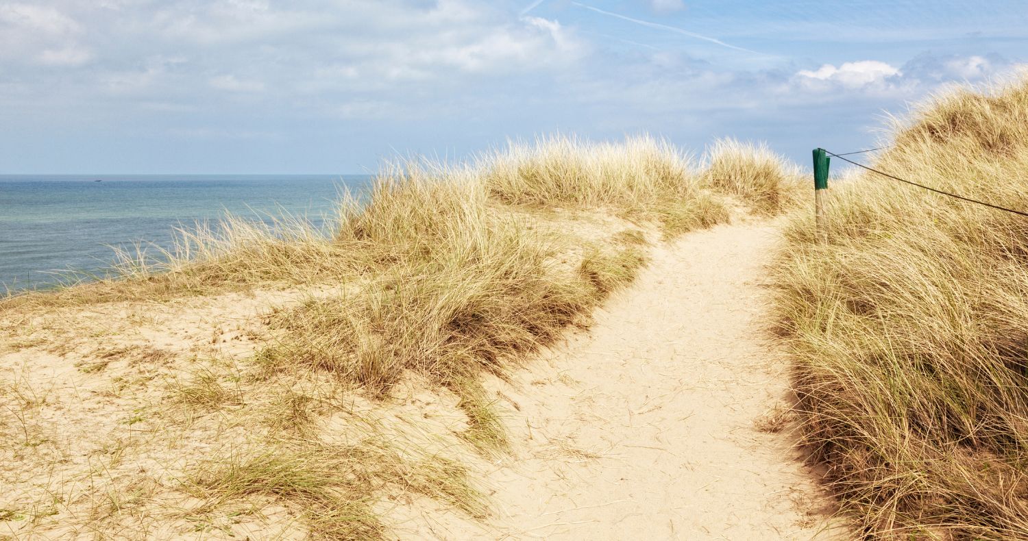 Łeba i ruchome wydmy – dlaczego warto odwiedzić Słowiński Park Narodowy ...
